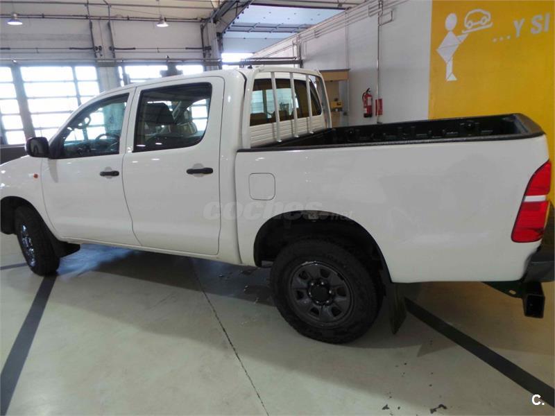 TOYOTA Hilux 2.5 D4D Doble Cabina GX 4x4 4p. con 87612 kms en Lugo - totocoches.com