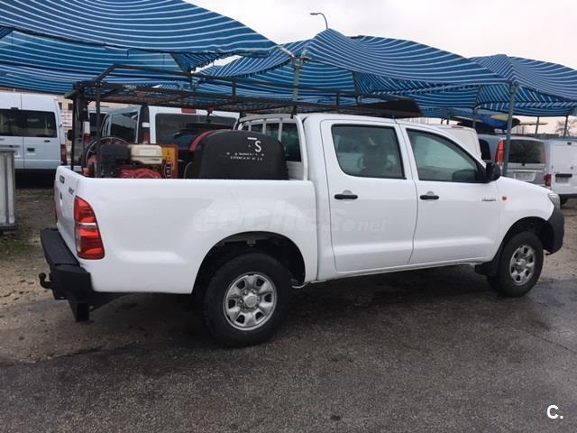 TOYOTA Hilux 2.5 D4D Doble Cabina GX 4x4 4p. con 78000 kms en Madrid - totocoches.com