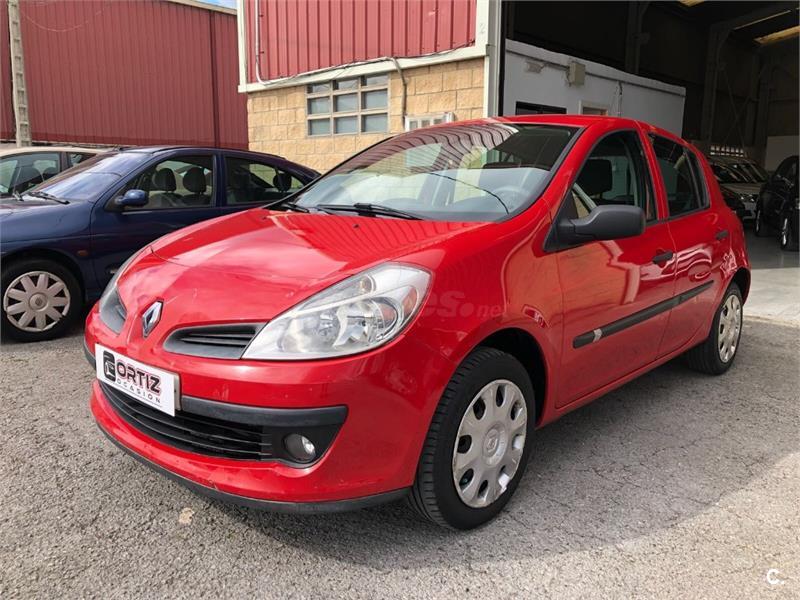 RENAULT clio (2007) - 2.490 € en Cantabria | Coches.net