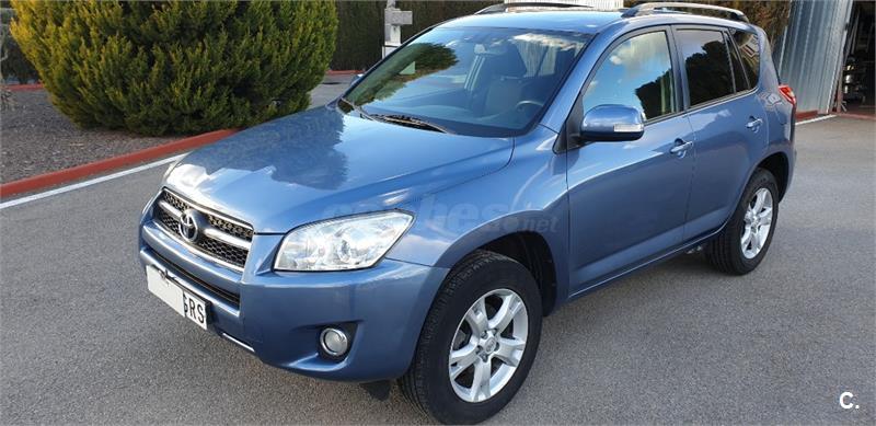 TOYOTA rav4 4x4 2.2 d4d advance 4x2 Diesel de color Azul (Azul) del año ...