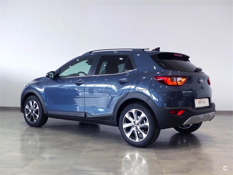 KIA stonic 4x4 1.6 crdi vgt 85kw 115cv tech Diesel de color Azul (AZUL ...