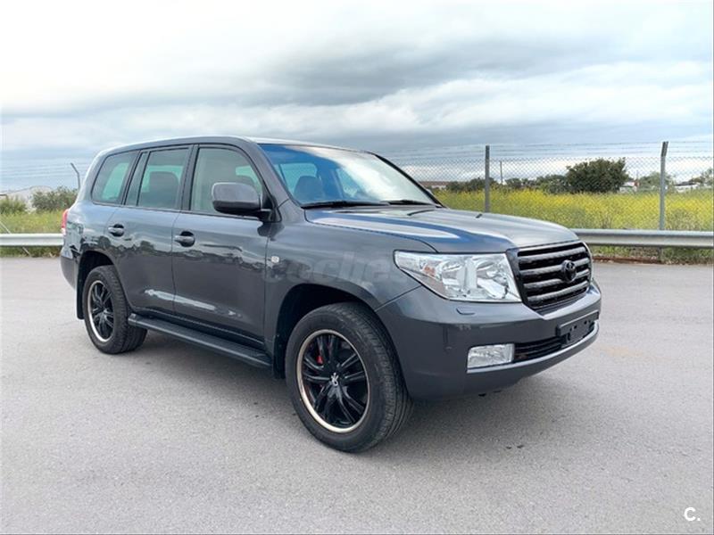 1 TOYOTA Land Cruiser 200 Diesel de segunda mano y ocasión en Córdoba ...