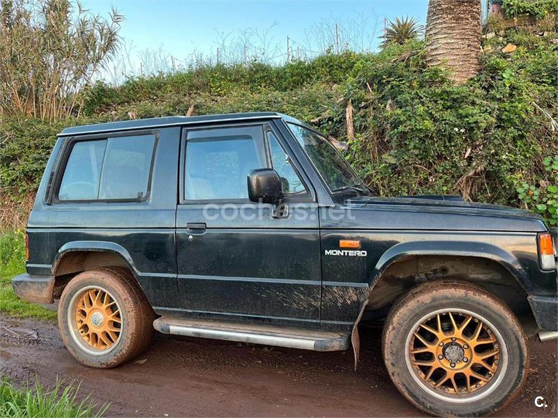 MITSUBISHI Montero (1990) - 2800 € en Sta. C. Tenerife | Coches.net