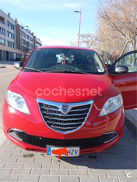 LANCIA Ypsilon (2014) - 5.400 € en Valladolid | Coches.net