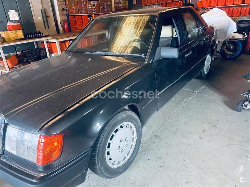 MERCEDES-BENZ 260 (2008) - 1.250 € en Sta. C. Tenerife | Coches.net