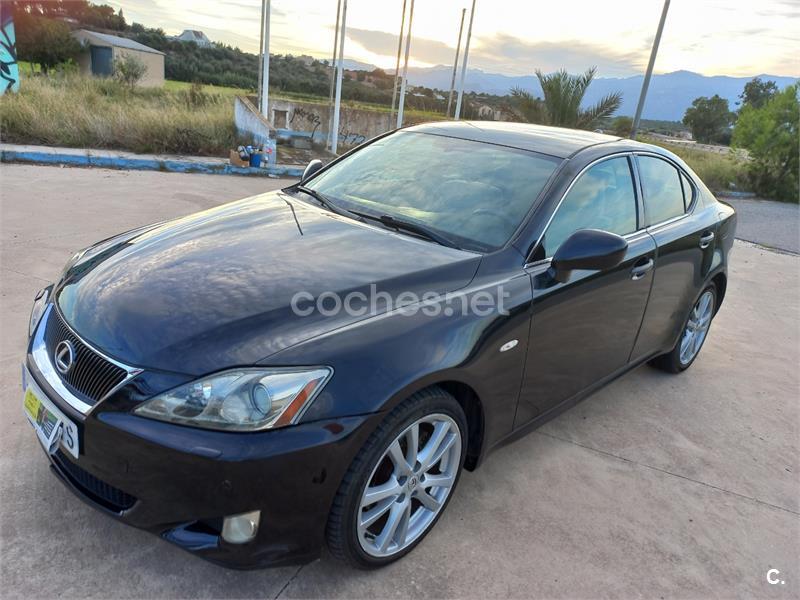 LEXUS IS220d de segunda mano y ocasión | Coches.net