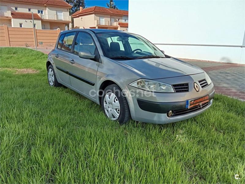 RENAULT Megane (2004) - 2.999 € en Sevilla | Coches.net