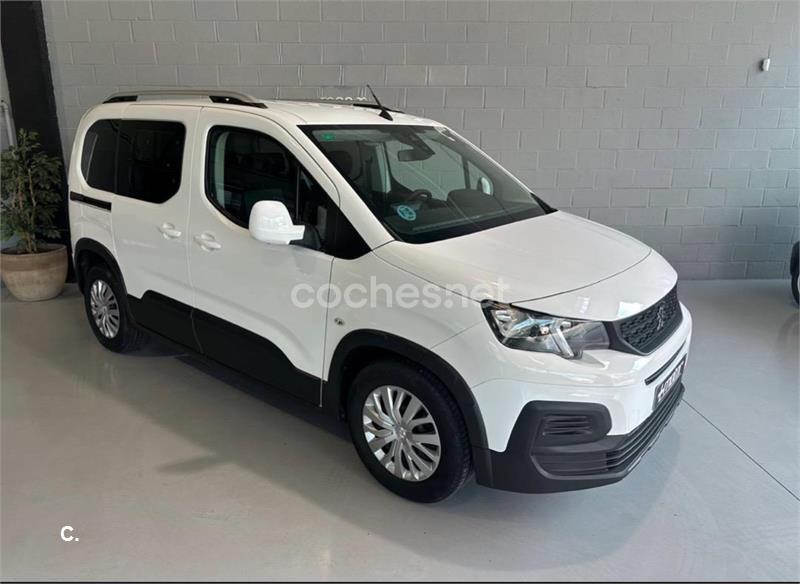 PEUGEOT Rifter (2019) - 11.000 € en | Coches.net