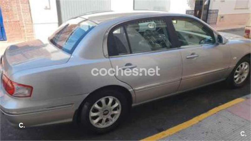 KIA Opirus (2004) - 2.999 € en Granada | Coches.net
