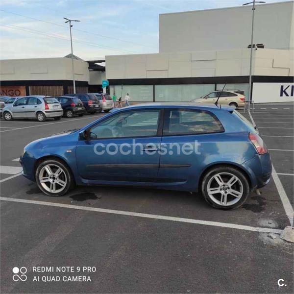 FIAT Stilo (2005) - 1.300 € en Badajoz | Coches.net