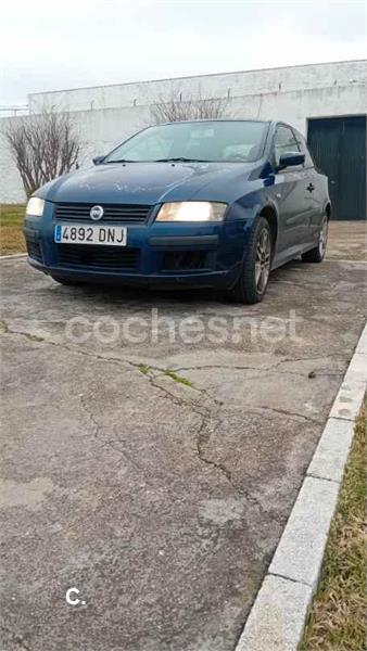 FIAT Stilo (2005) - 1.300 € en Badajoz | Coches.net