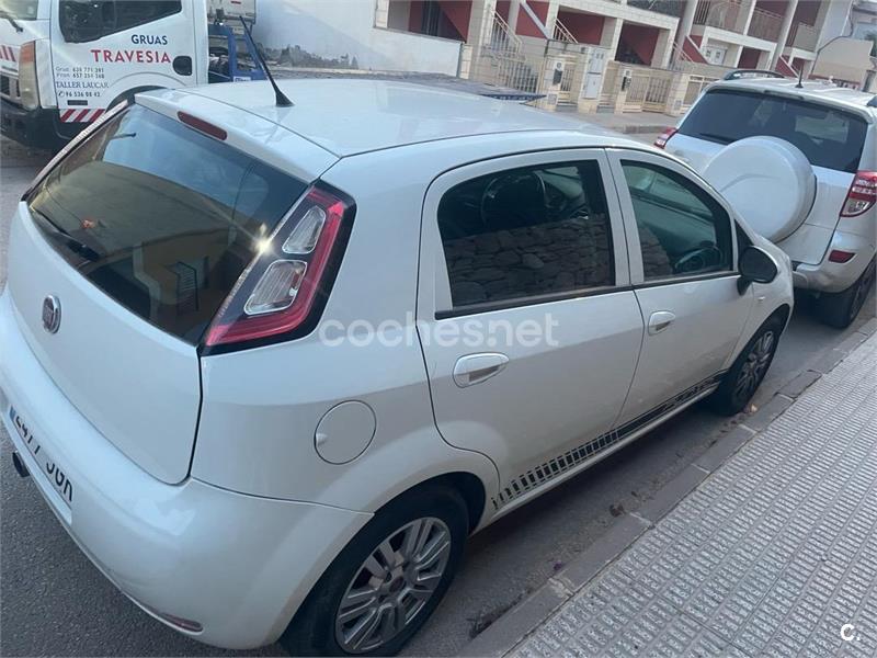 FIAT Punto (2016) - 2.700 € en | Coches.net