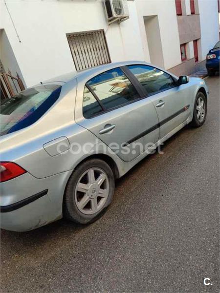 RENAULT Laguna (2001) - 1.400 € en Jaén | Coches.net