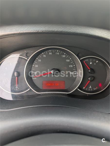 RENAULT Expression M1AF dCi 110 2014 (2014) - 19.000 € en Sevilla ...