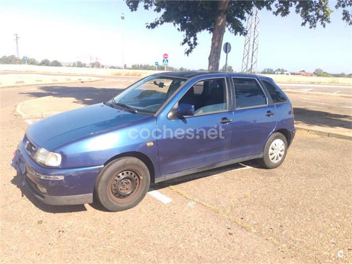 SEAT (1998) - 1.000 € en Badajoz | Coches.net