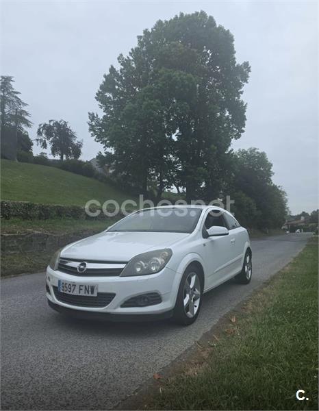 OPEL GTC 1.6 16v Sport (2008) - 3.000 € en Gipuzkoa | Coches.net