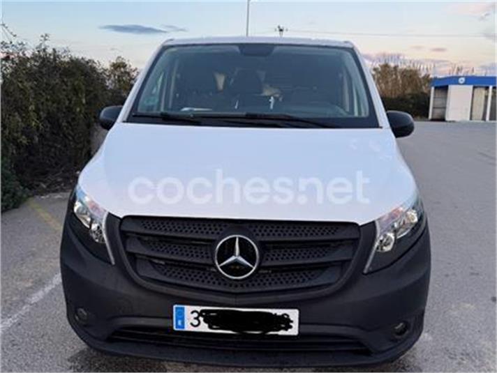 MERCEDES-BENZ 111 BT Tourer Base Larga (2017) - 15.750 € en Barcelona ...
