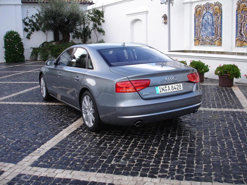 Audi A8 4.2 V8 FSI 8 vel. Automático: Grande en lujo y dinamismo ...