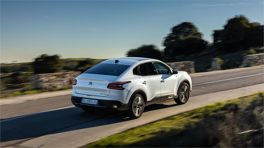 Citroën C4X y ë-C4X: la reinvención del sedan | Noticias coches.net