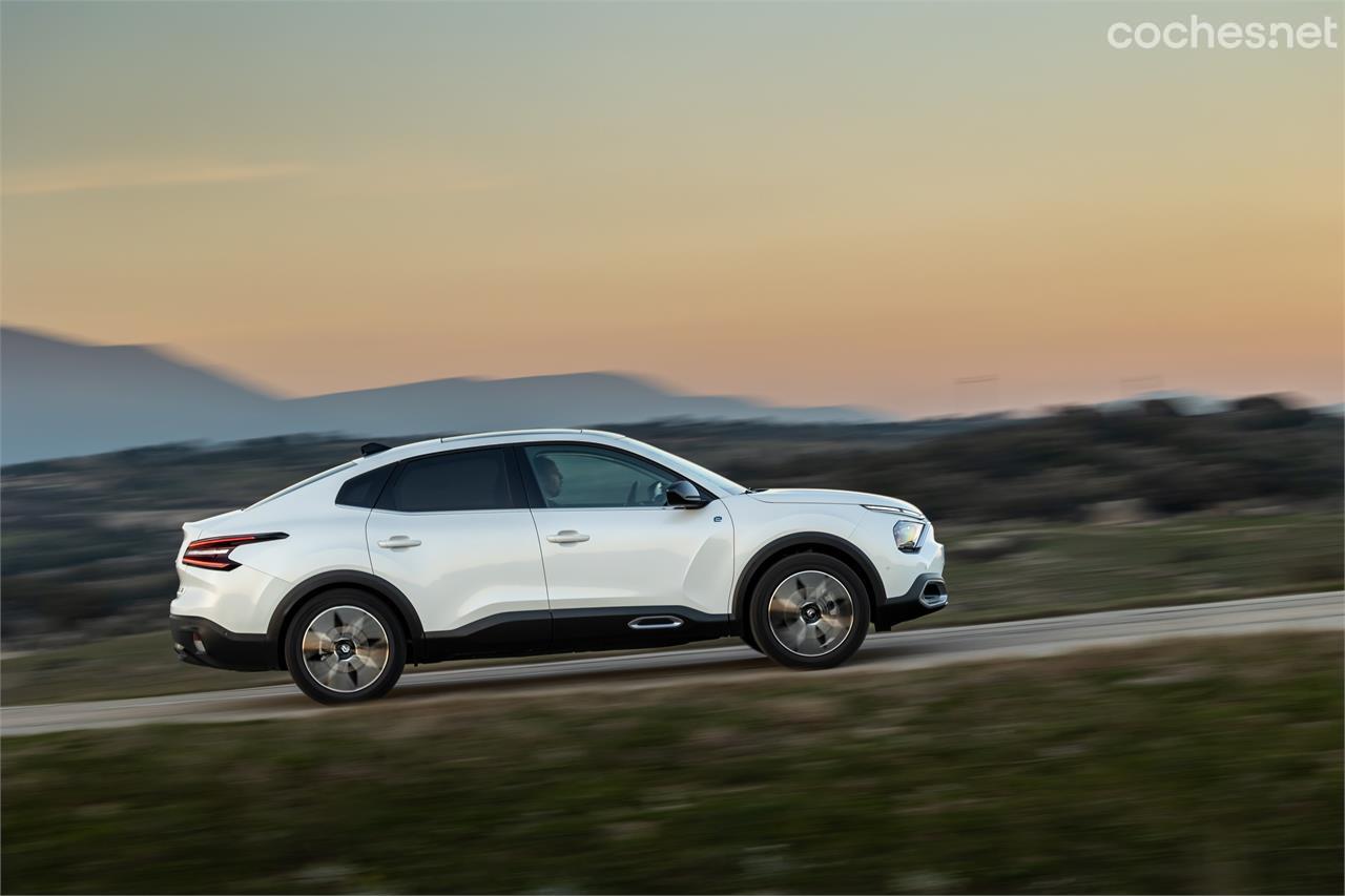 Citroën C4X y ë-C4X: la reinvención del sedan | Noticias coches.net