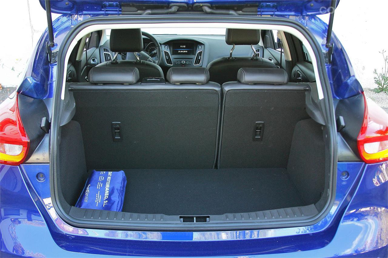 Ford Focus Berlina Titanium 1.0 EcoBoost 125 CV Auto-Start-Stop ...