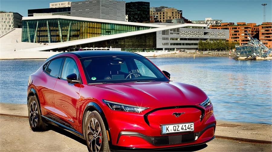 Ford baja el precio del Mustang Mach-E | Noticias coches.net