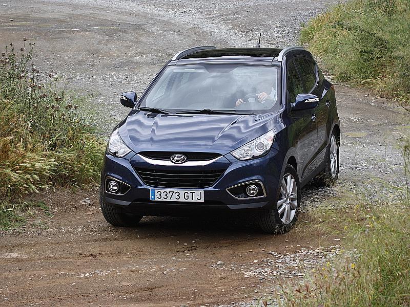 Hyundai ix35 2.0 CRDi GLS 184CV Style 4x4: Amplio por dentro y atractivo po | Noticias coches.net
