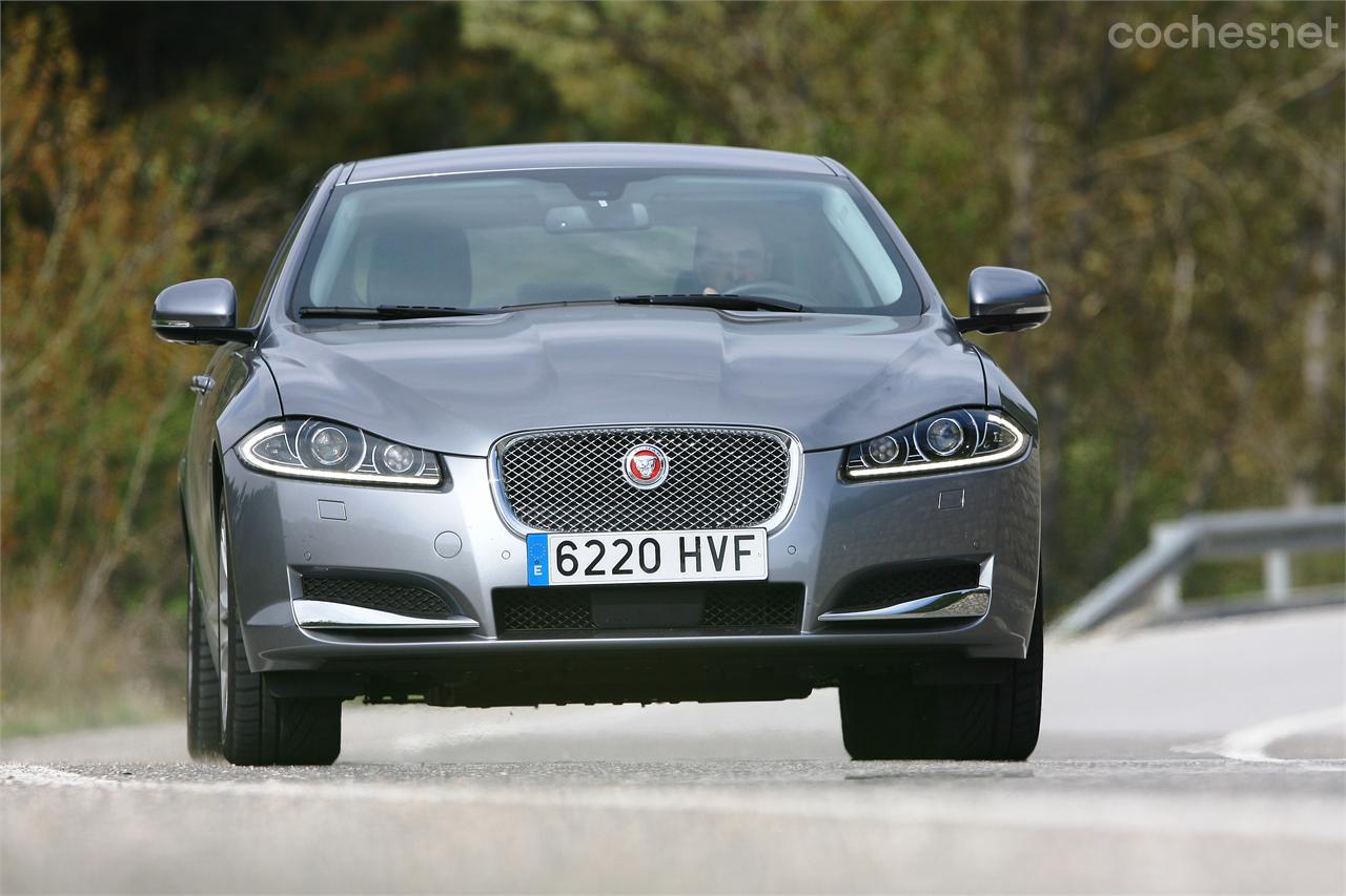 Jaguar XF 3.0 V6 Premium Luxury AWD | Noticias motos.net