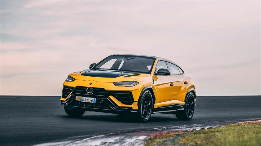 Lamborghini Urus Performante con 666 CV, prueba a fondo en circuito de ...