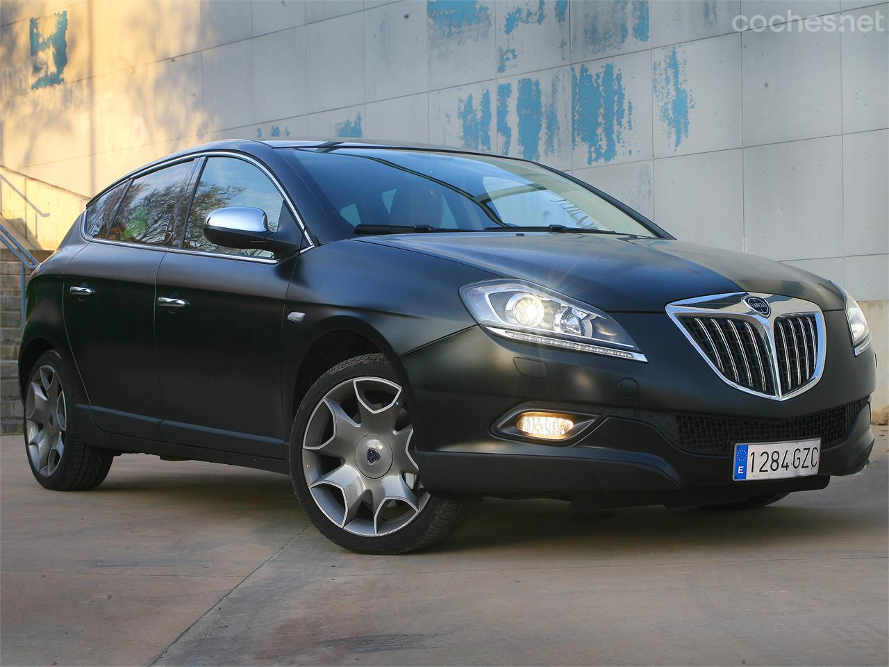 Lancia Delta Hard Black 1.8 Di T-Jet 200 CV Sportronic: Personalidad ...