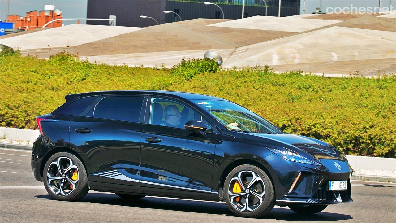 Nuevo MG4 XPower: 435 CV, dos motores y tracción total | Noticias coches.net