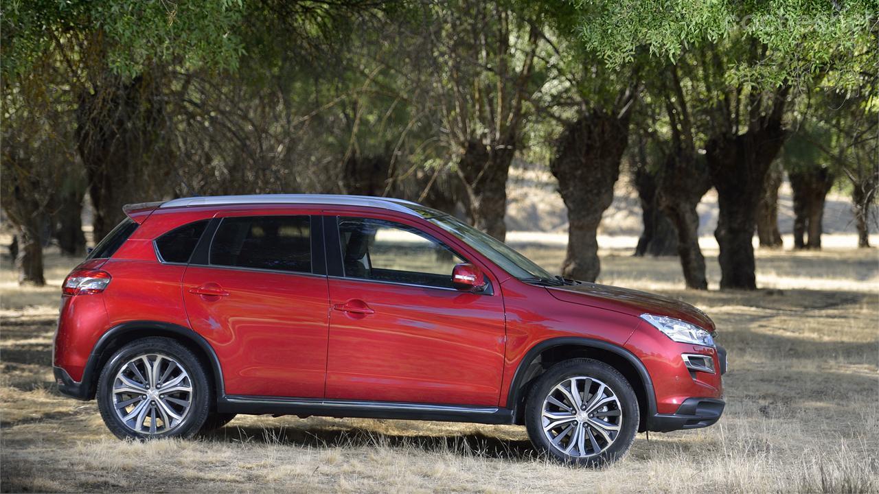 presentacion-peugeot-4008-2012-noticias-coches