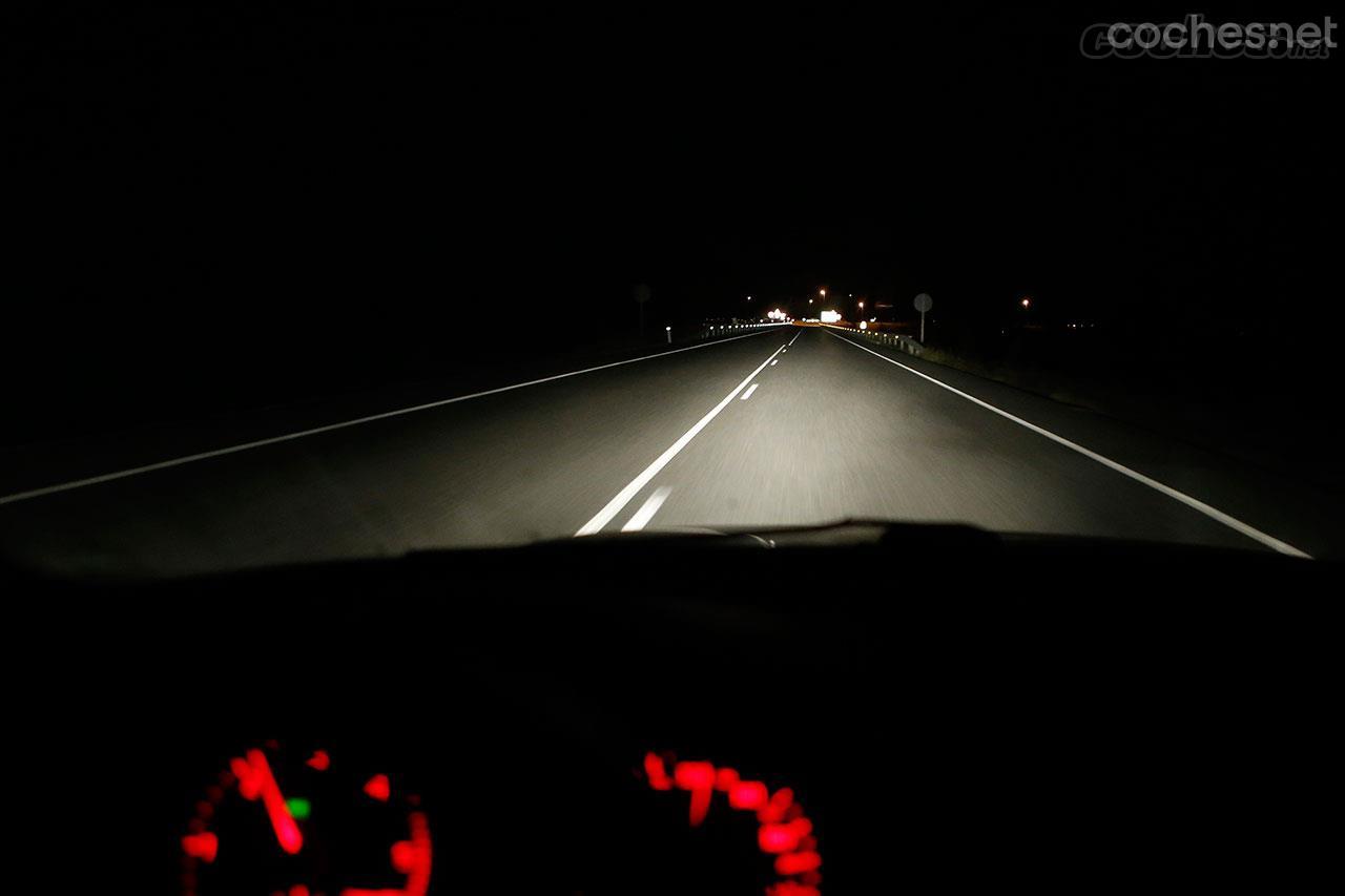 Conducción nocturna, consejos | Noticias coches.net