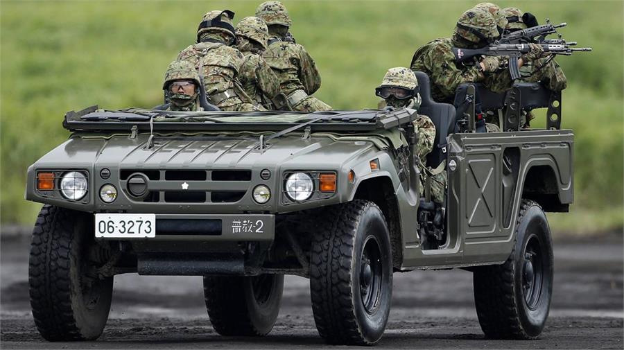 Toyota Mega Cruiser, el Hummer japonés | Noticias coches.net