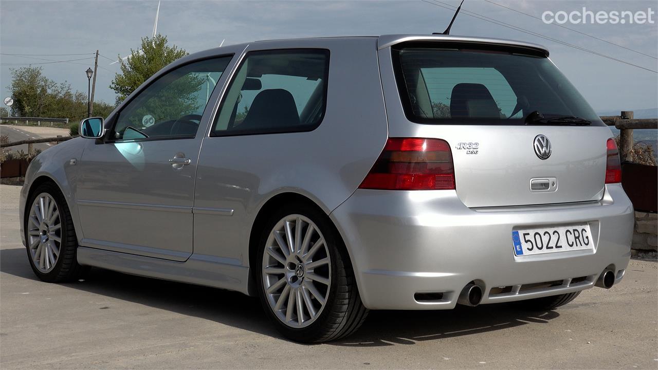 Volkswagen Golf R32 2003 vs Golf R 20 aniversario 2023 | Noticias ...