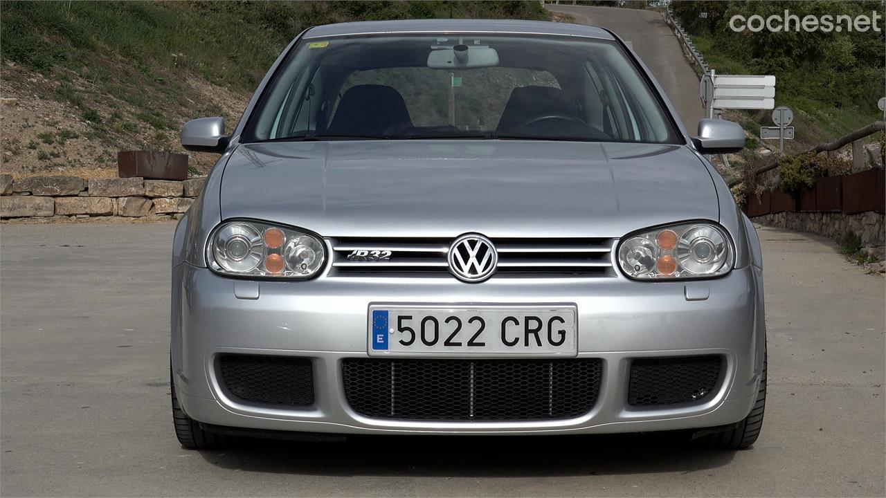 Volkswagen Golf R32 2003 vs Golf R 20 aniversario 2023 | Noticias ...