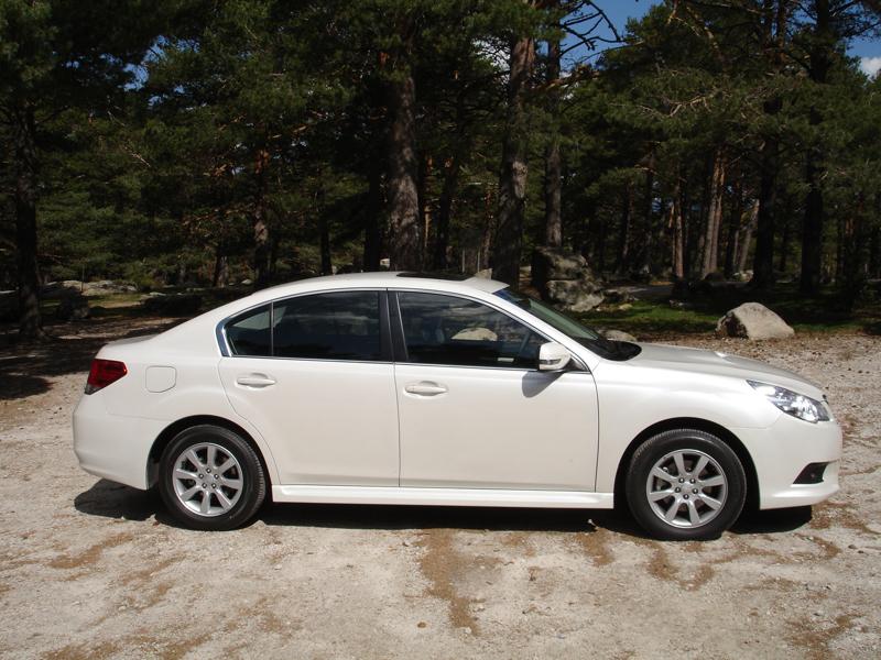 Subaru Legacy 2.0 Diesel Limited Plus SDN: Deportivo, seguro y equipado ...