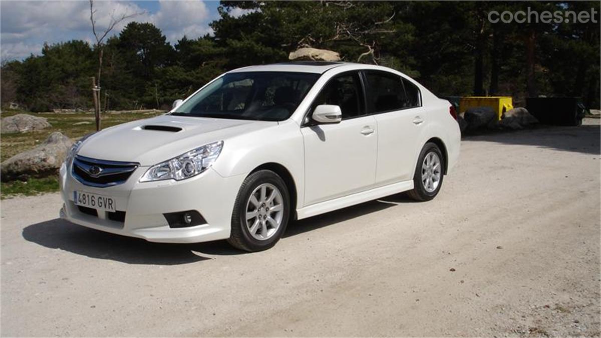 Subaru Legacy 2.0 Diesel Limited Plus SDN: Deportivo, seguro y equipado ...