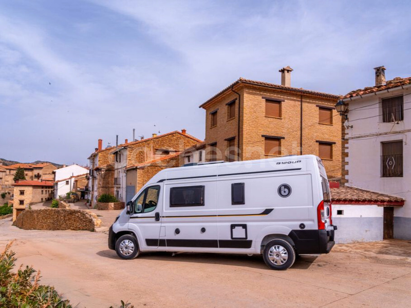 ALQUILER CAMPER FIAT BENIVAN B120ES - 300 € en Tarragona | Coches.net