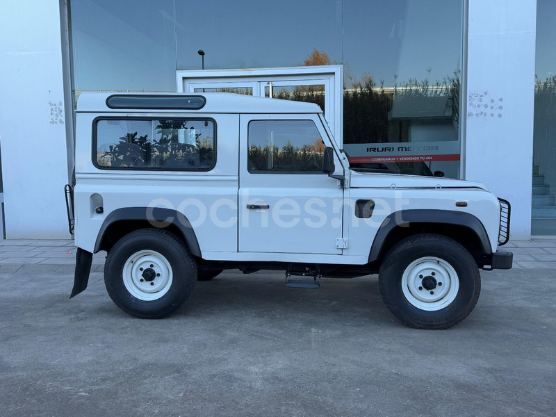 LAND-ROVER Defender (2002) - 22.999 € en Navarra | Coches.net