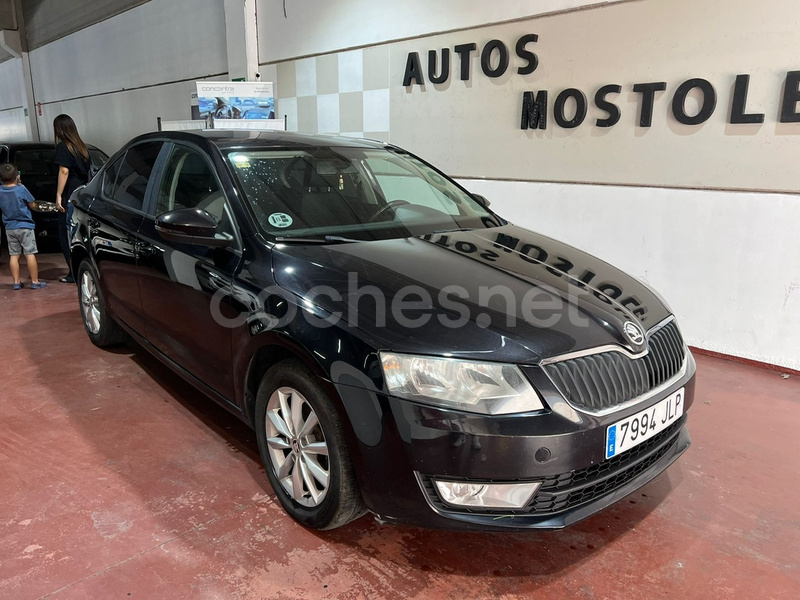 SKODA Octavia (2016) - 6.250 € en Madrid | Coches.net