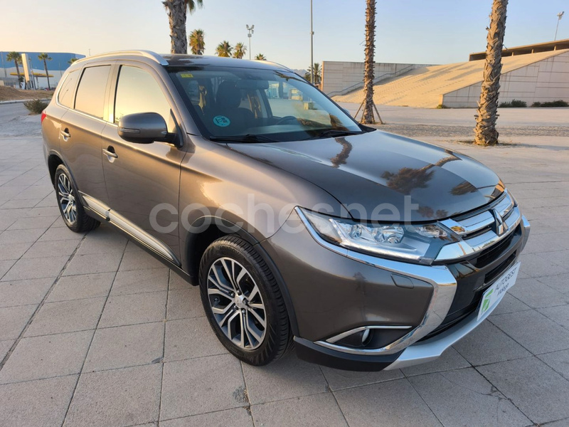 MITSUBISHI Outlander (2016) - 17.995 € en Málaga | Coches.net