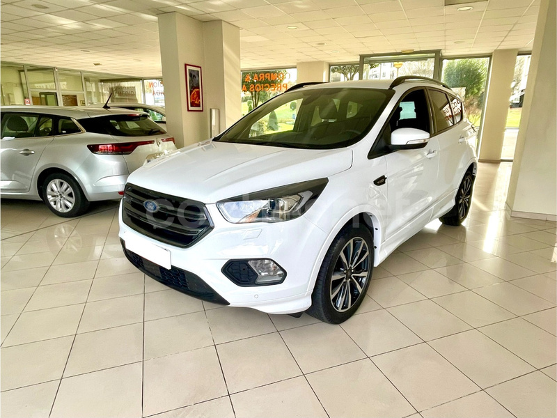 FORD Kuga (2017) - 16.500 € en Asturias | Coches.net