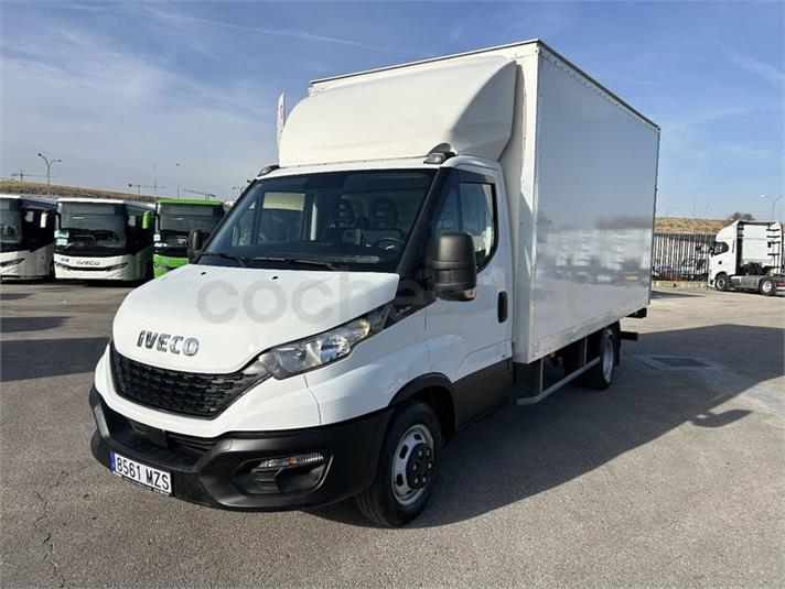 IVECO 35C 16 2.3 4100 (2020) - 29.000 € en Madrid | Coches.net