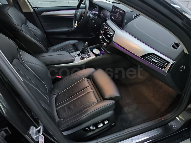 BMW 520e Touring (2022) - 27.000 € en Madrid | Coches.net
